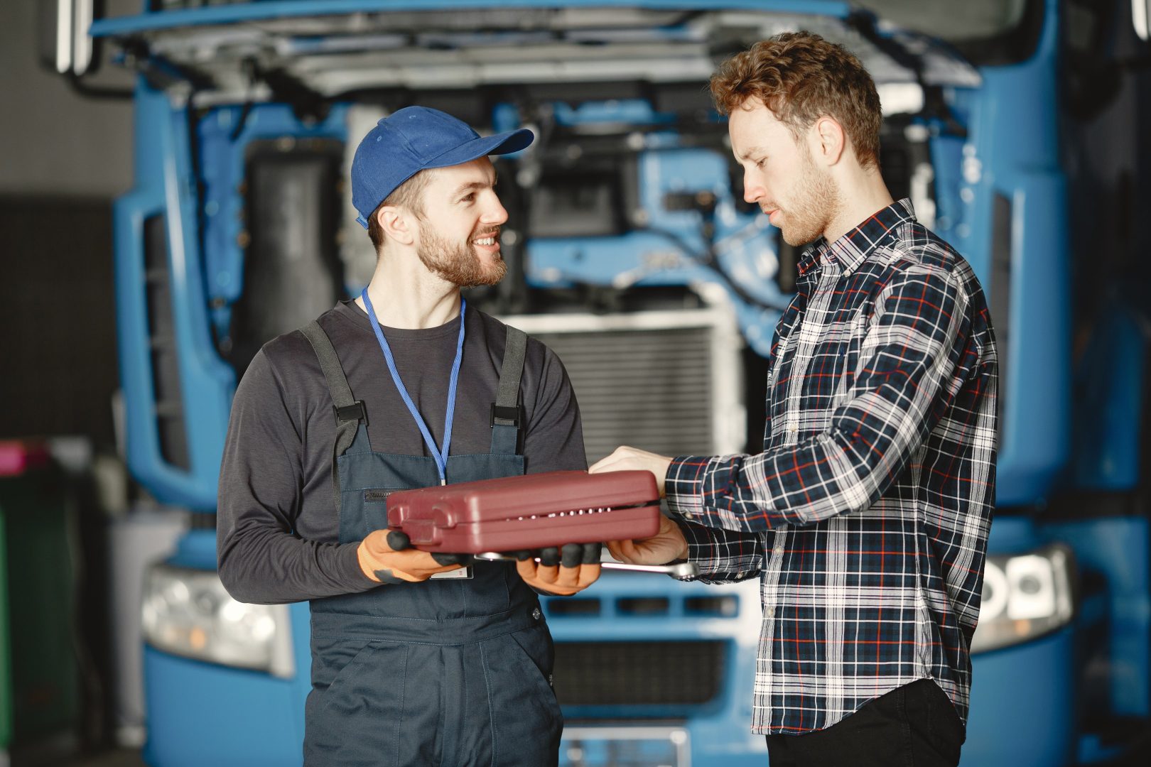 Best Auto Parts Shipping Guide: How to Pack and Transport